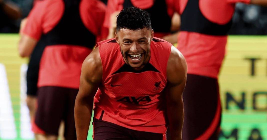 Beşiktaş'ın yeni transferi Alex Ox Chamberlain'in kimdir? Eşi ve ...