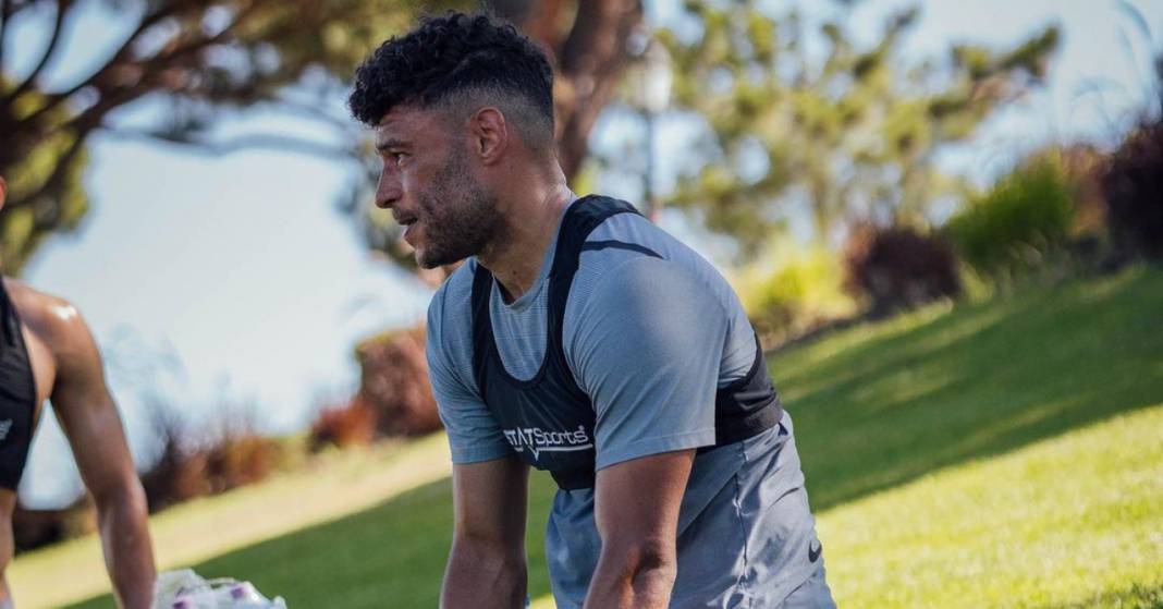 Beşiktaş'ın yeni transferi Alex Ox Chamberlain'in kimdir? Eşi ve ...