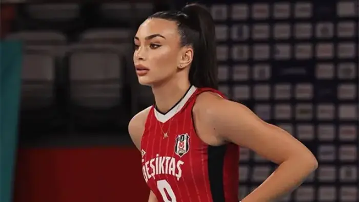 Vinicius Junior Beşiktaşlı voleybolcuya beğeni attı: Aptal mısın sen karşılığını aldı